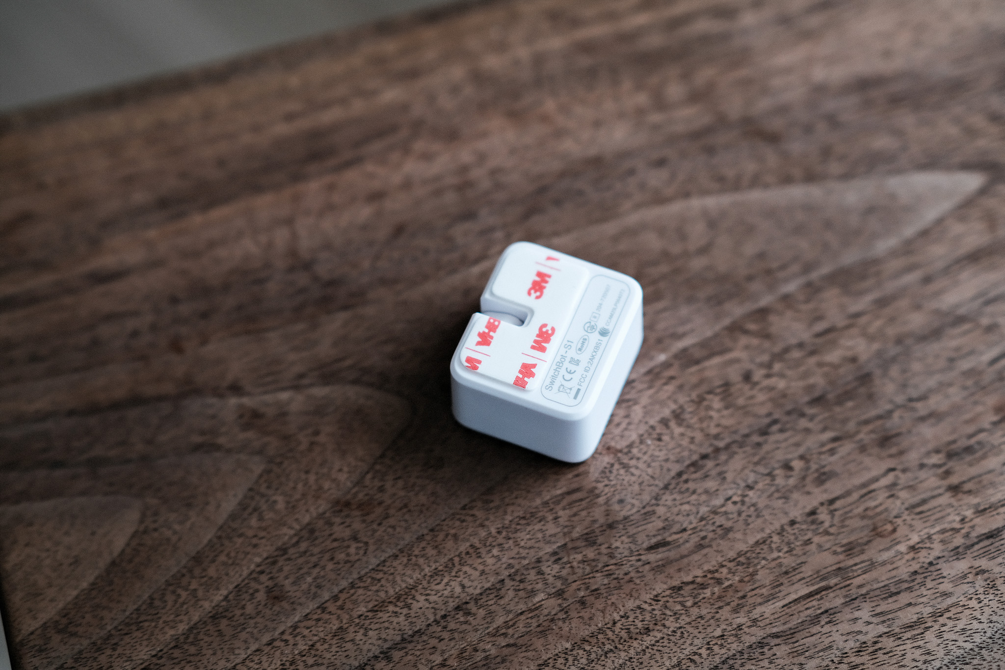 SwitchBotのメリットとデメリットを解説。家のあらゆるシーンを簡単にスマート化する「SwitchBot」9製品レビュー | monoffee