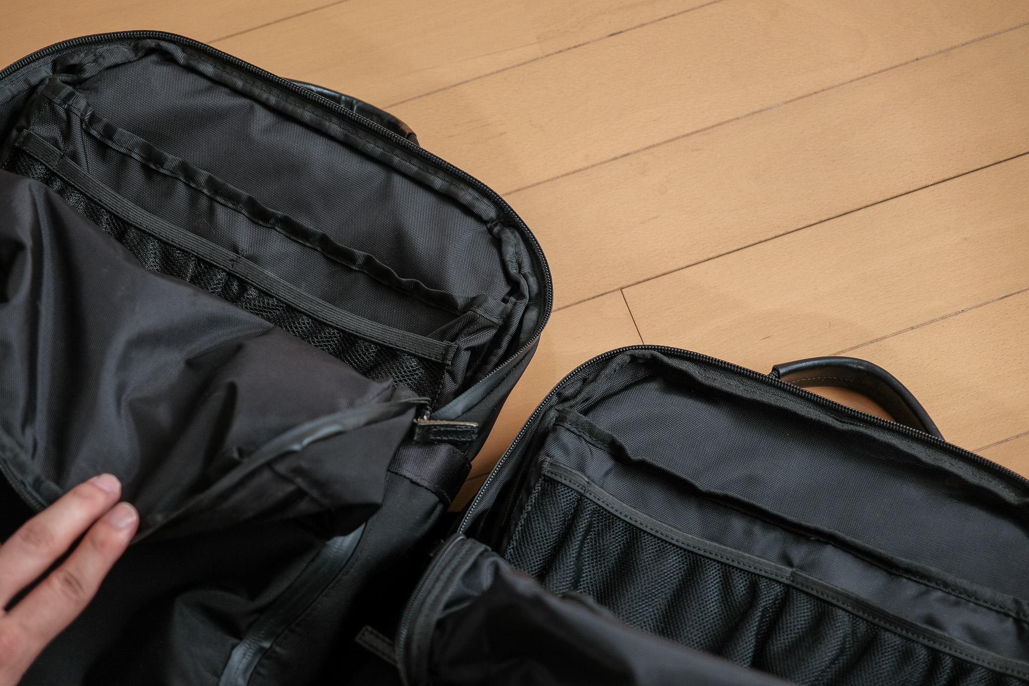 バックパックの完成形!?2階建ての機能性バックパック「FLOORPACK Ver2.0」レビュー | monoffee